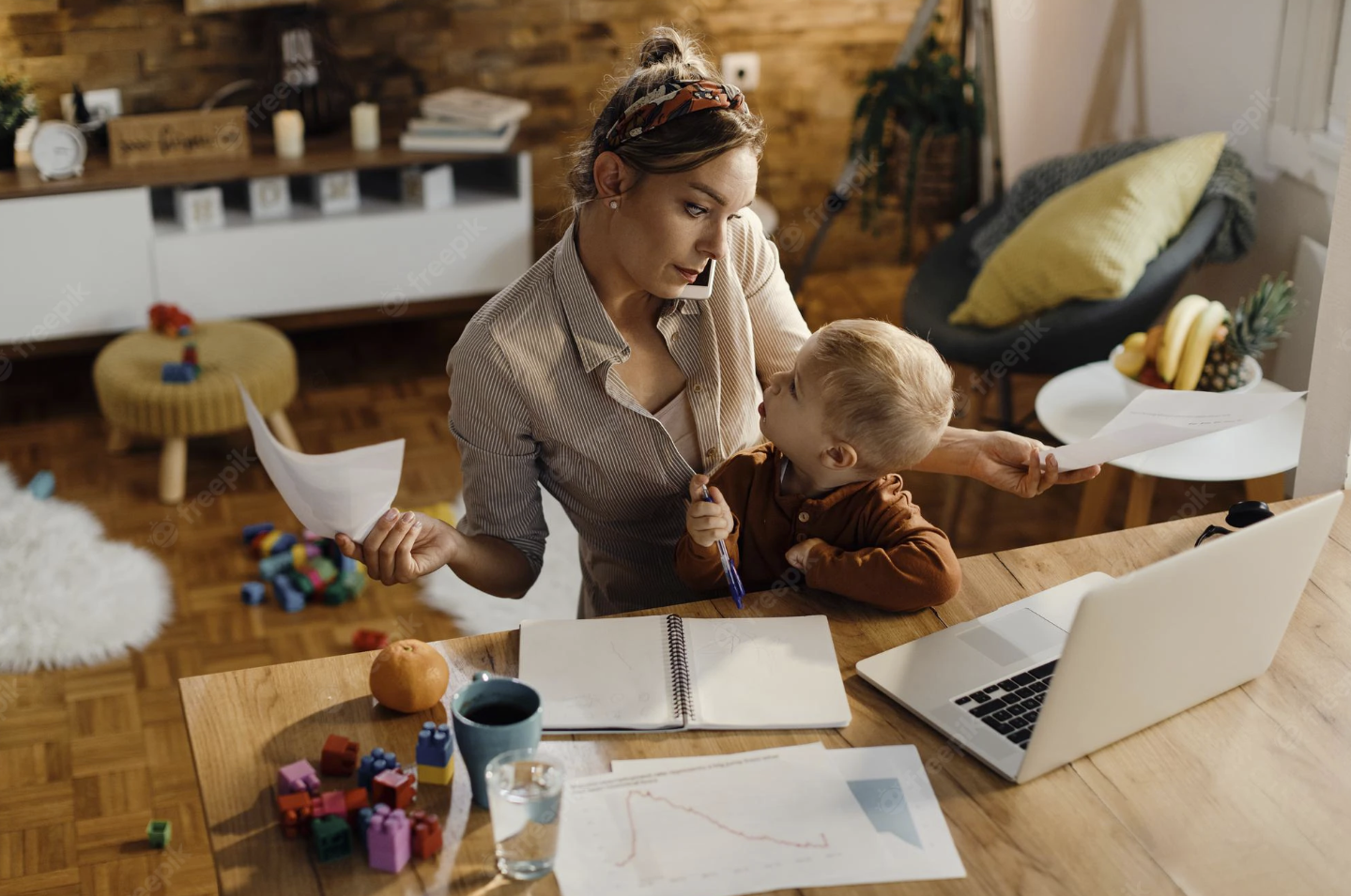 Can Women Pursue a Career and be a Good Working Mother?